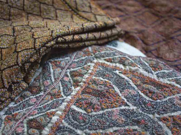 Kashmiri Sozni – Baragaon Weaves